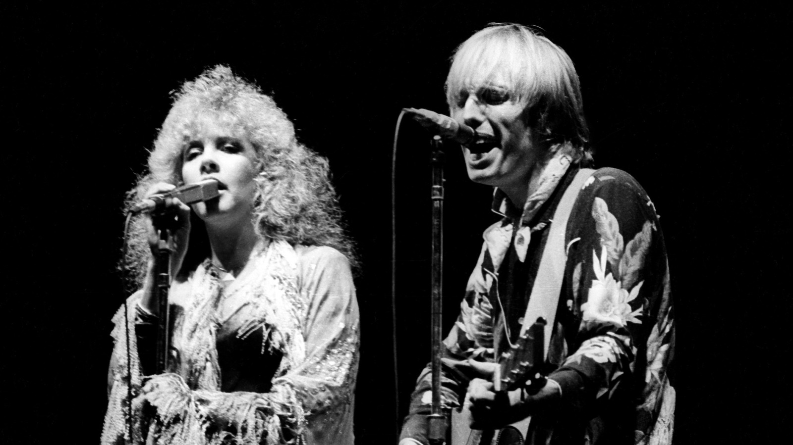 5 Defining Duets Of Stevie Nicks That Prove She's The Queen Of Dreamy ...