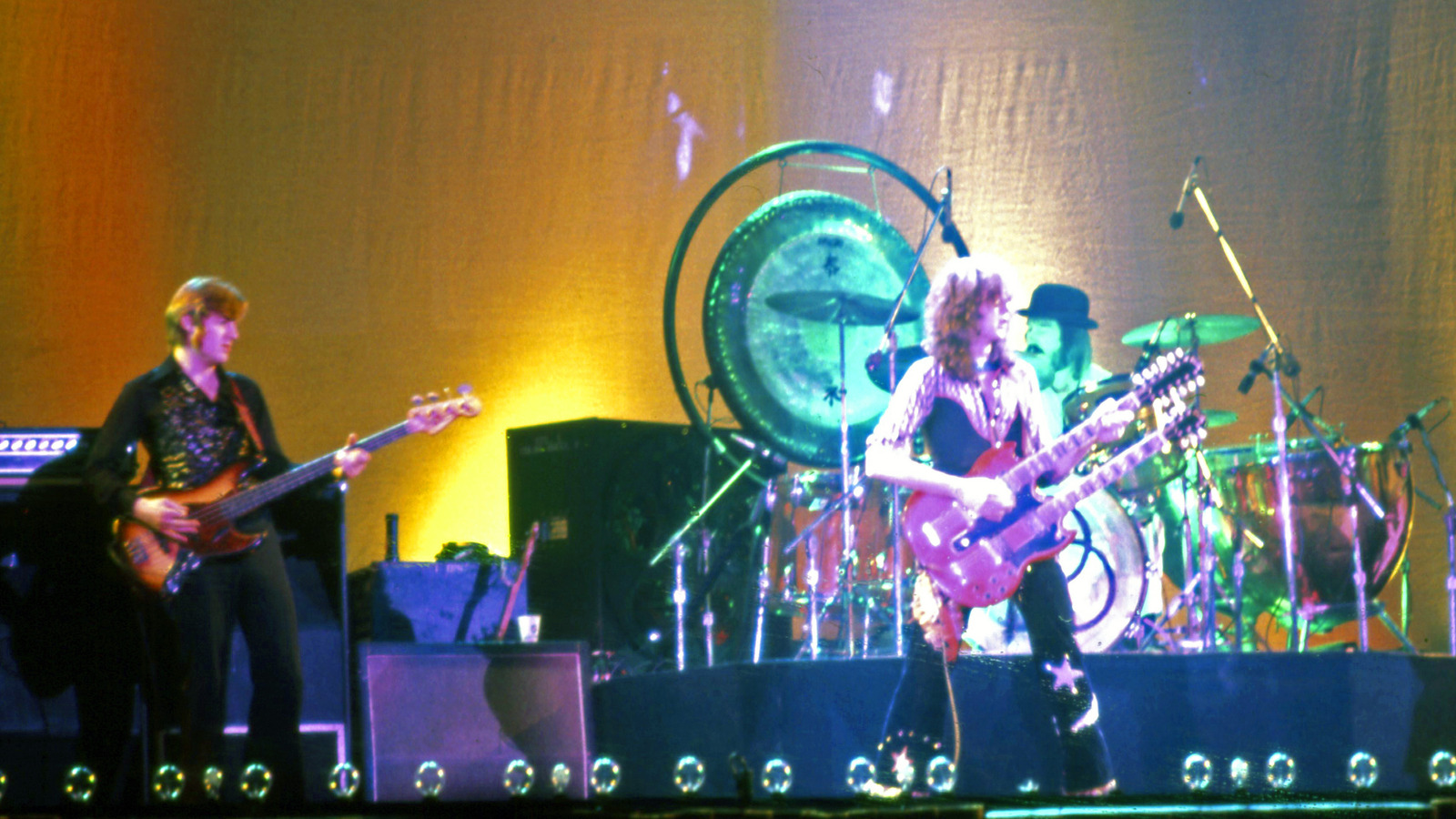 All Of The Pop Culture References On Led Zeppelin's Physical Graffiti Cover