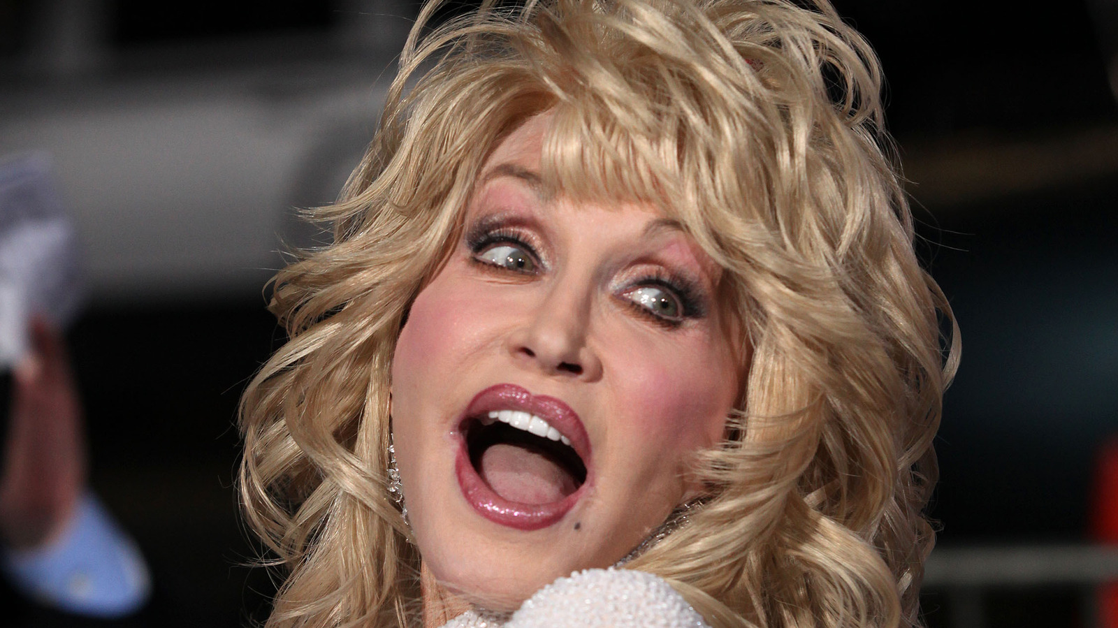 Dolly Parton Thinks This Is Why Fans Love Her