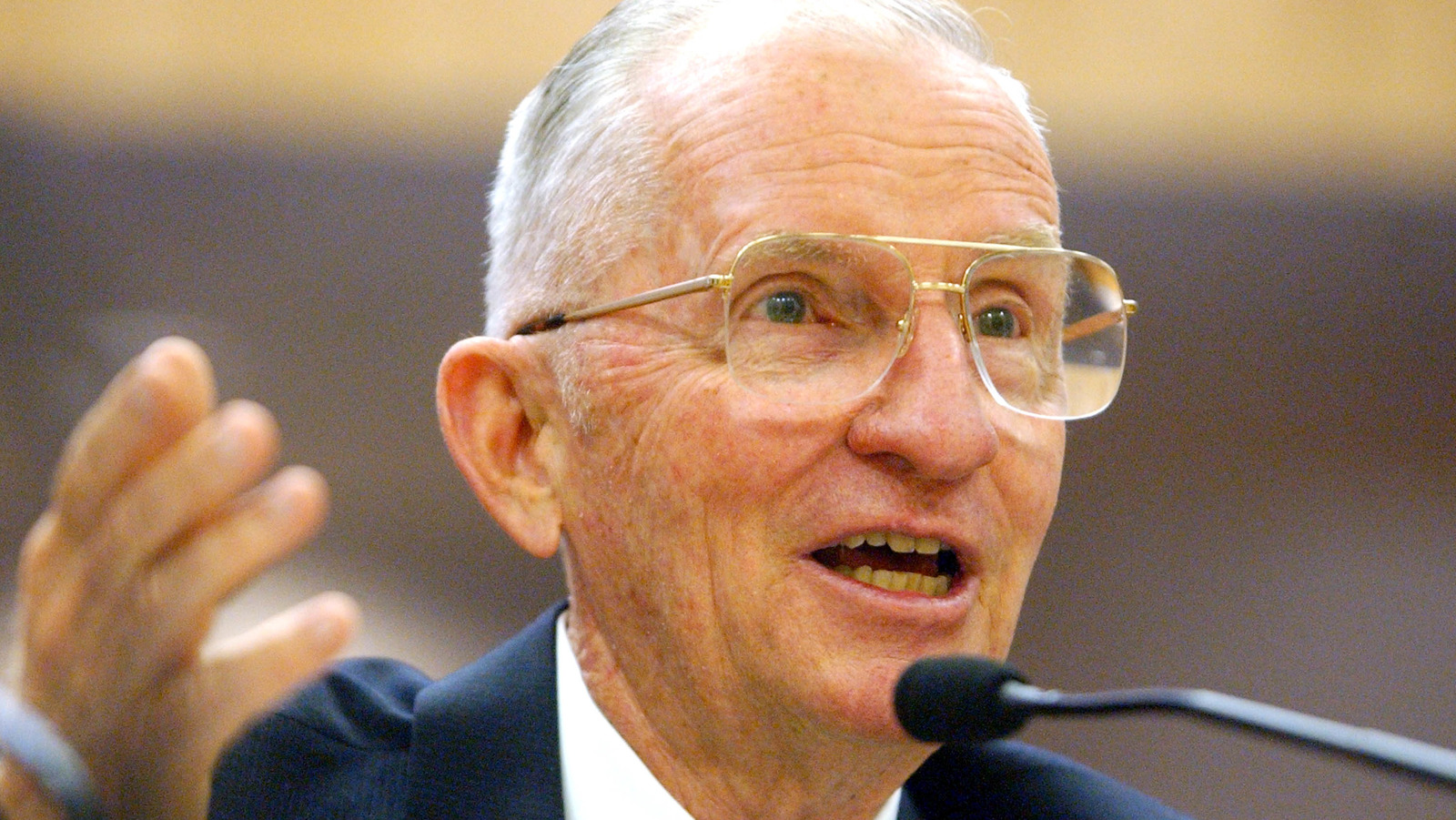 Here's How Ross Perot Became A Billionaire