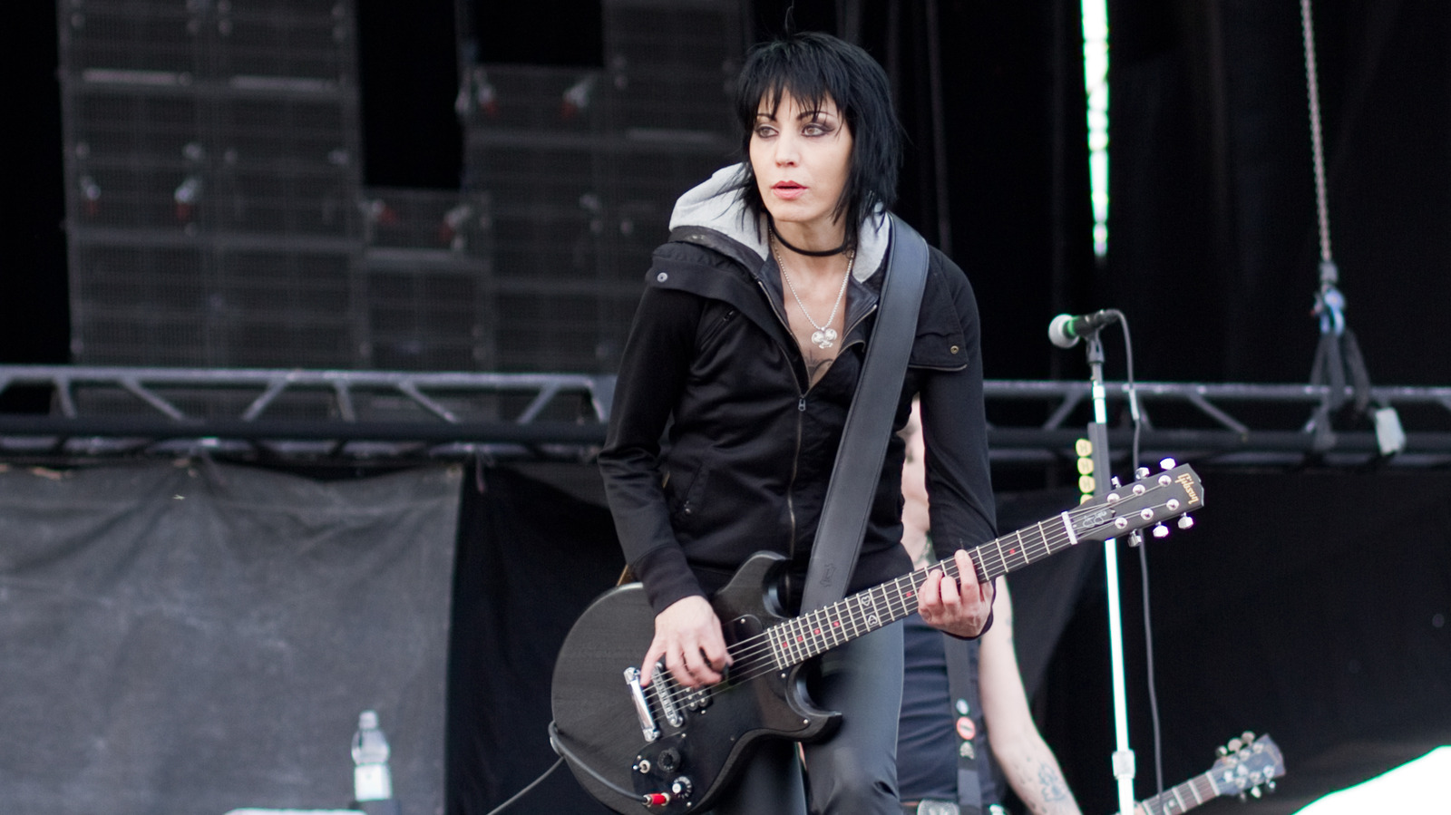 How Joan Jett And The Blackhearts Started Their Band