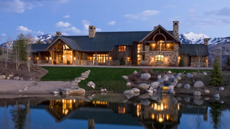 Insane Mansions You're Going To Want For Yourself