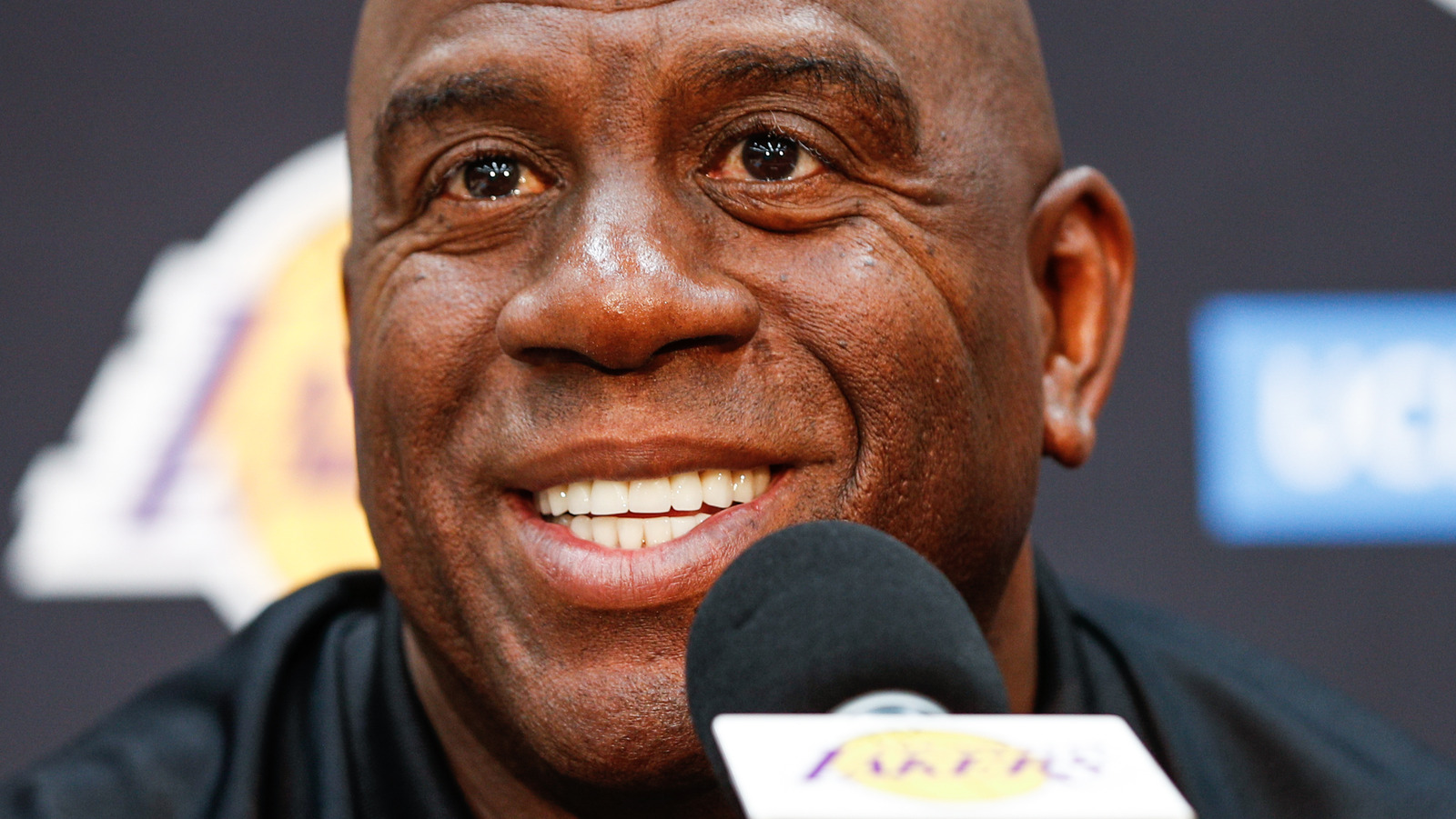 Magic Johnson Received Some Blunt Advice From Michael Jordan After His ...