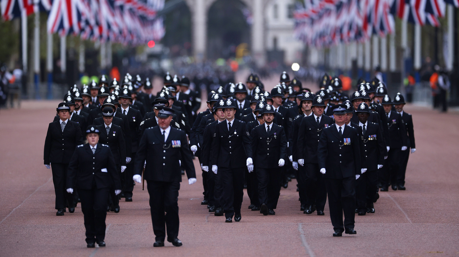 Queen Elizabeth s Funeral Had A Staggering Number Of Police Officers On Queen Elizabeth s Funeral Had A Staggering Number Of Police Officers On