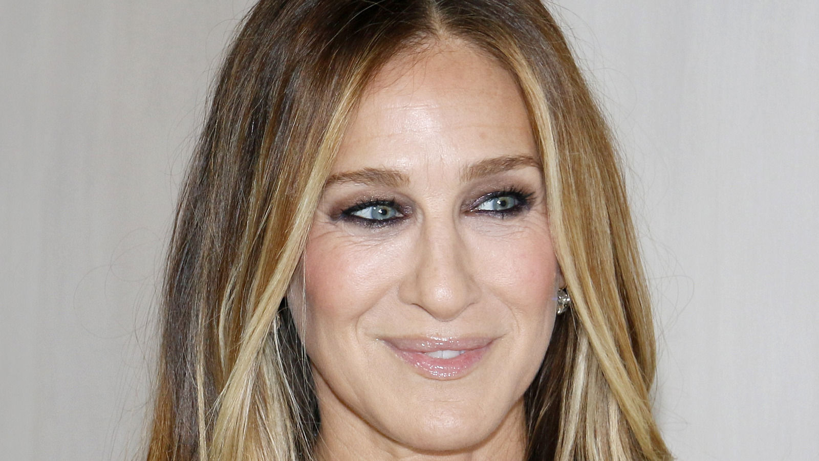 Sarah Jessica Parker's Spooky Connection To Hocus Pocus You Never Realized