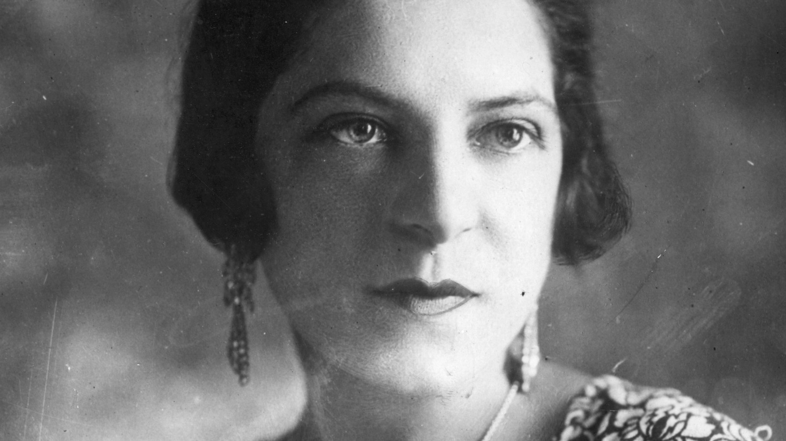 Remembering Suzanne Lenglen Whoyesnever Competed At Alberta wrestler ...