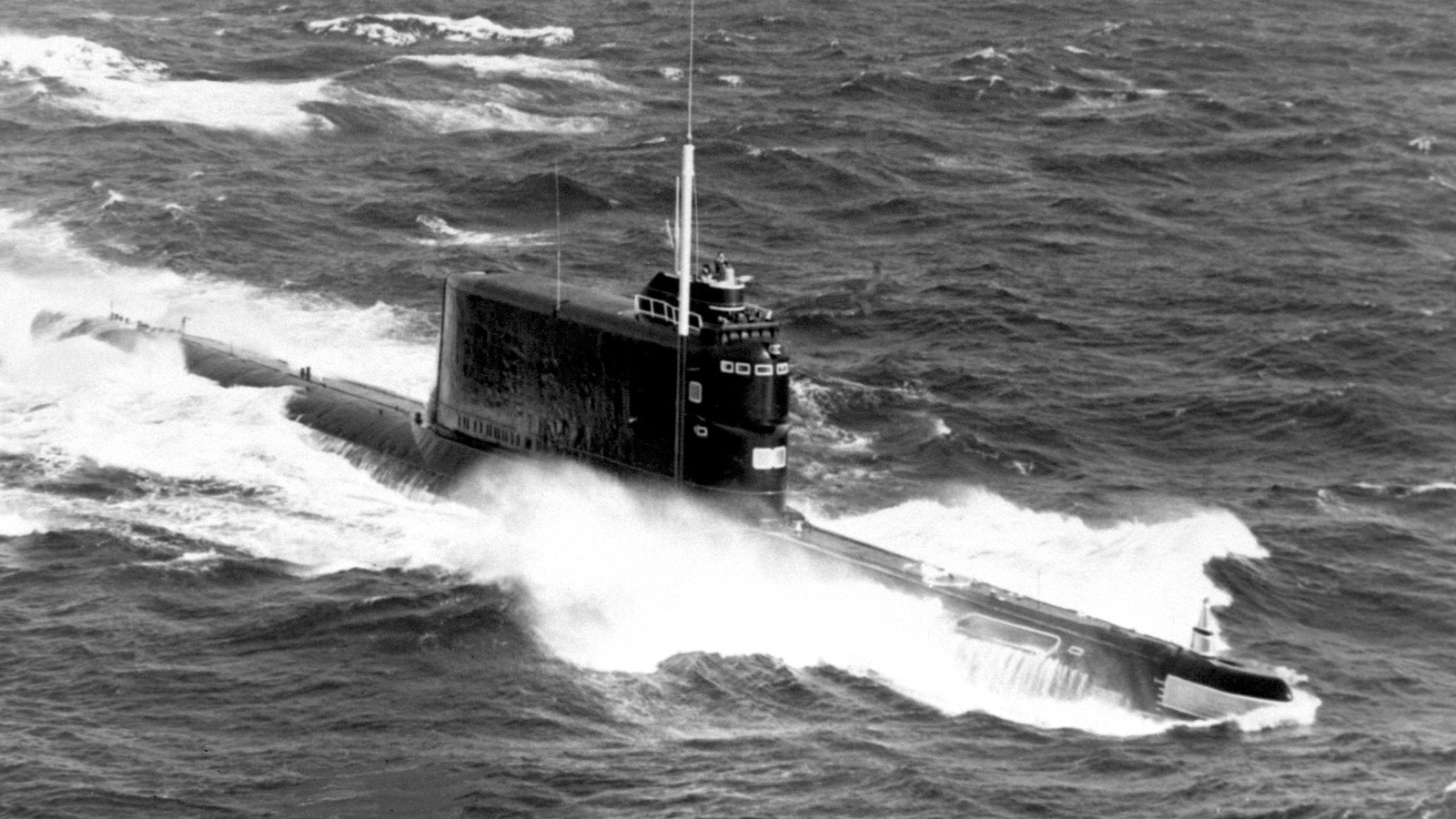 The CIA's Top Secret Mission To Steal A Russian Nuclear Sub