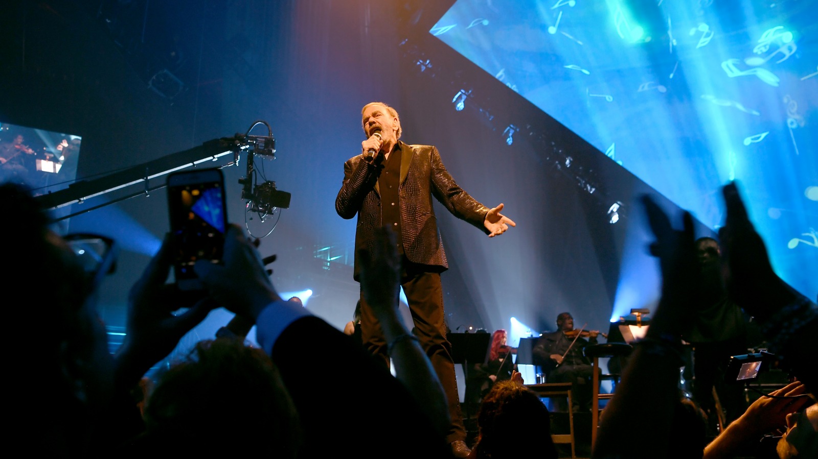 The Controversial Moment Neil Diamond Probably Wants You To Forget