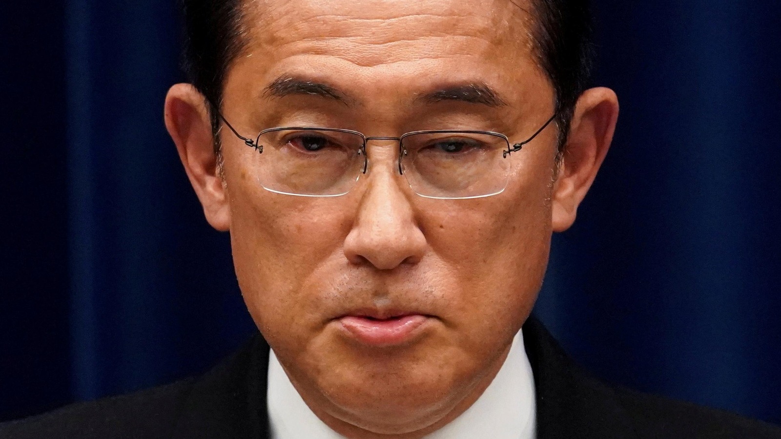 The Real Reason Japan's Prime Minister Did Not Attend Queen Elizabeth ...