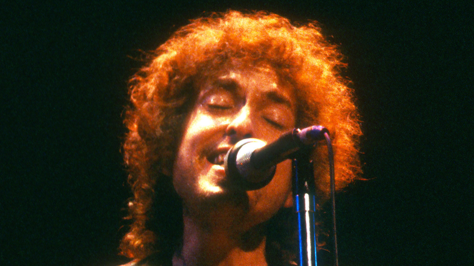 The Reason Bob Dylan Had A Pretty Tense Relationship With Andy Warhol