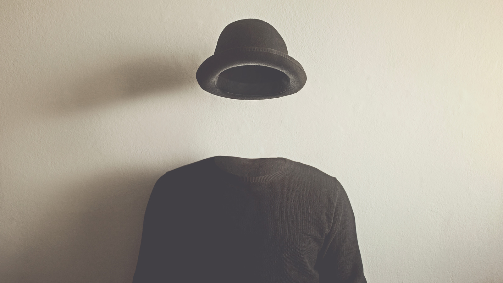 The Science Behind The Rare Condition Known As Walking Corpse Syndrome