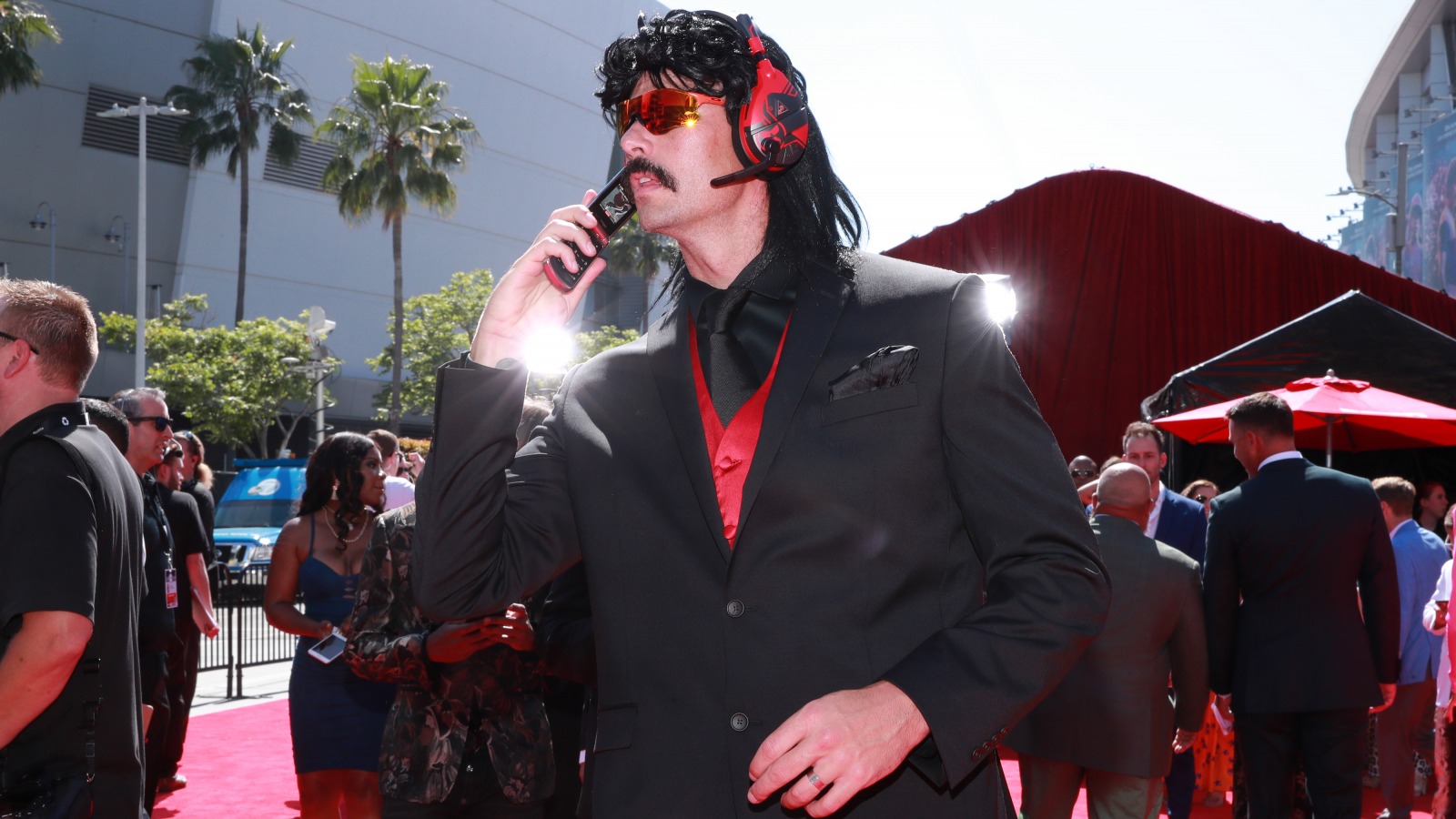 The Sketchy Truth About Dr DisRespect