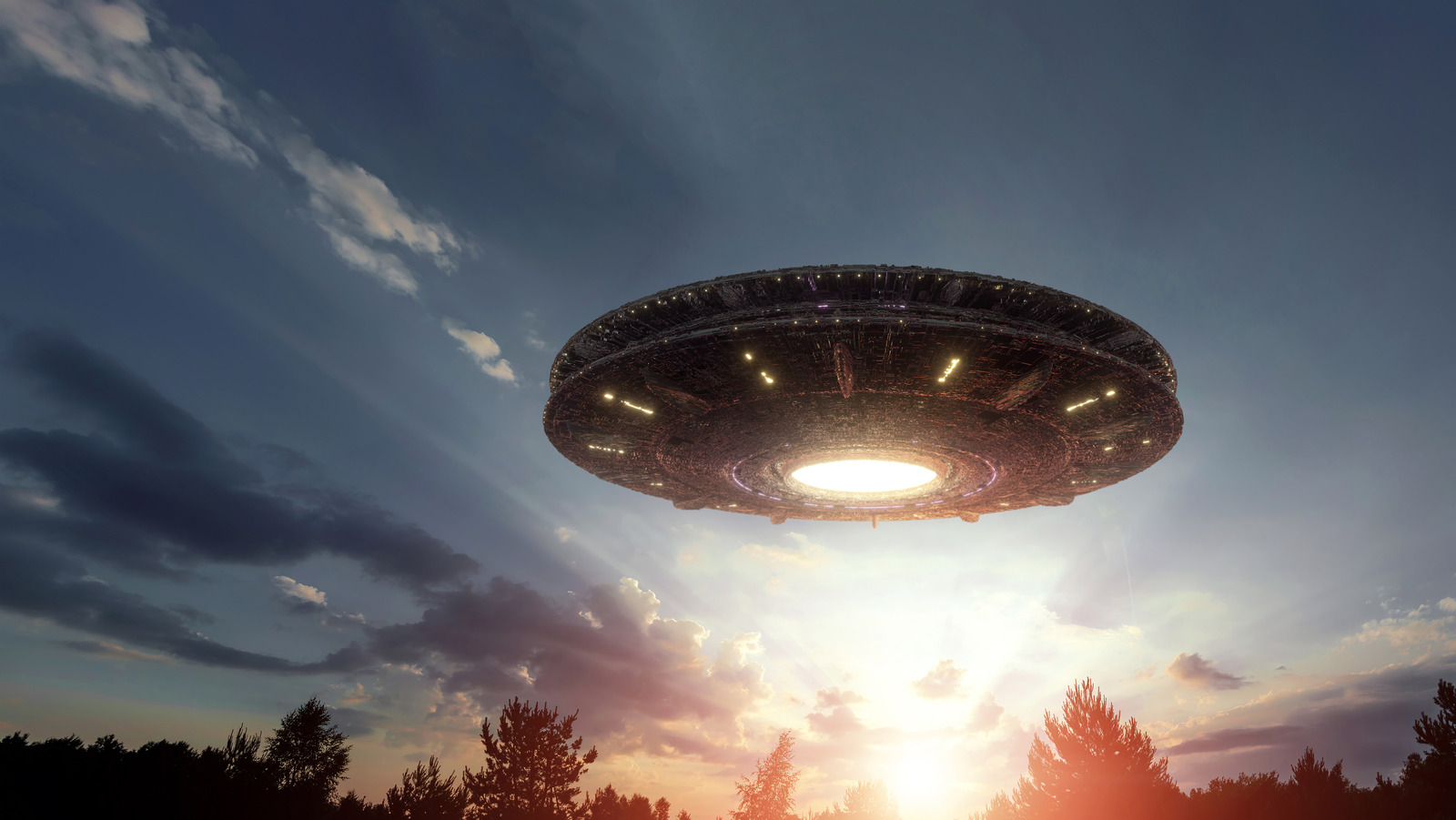 The Strange Connection Between COVID-19 Lockdowns And UFO Sightings