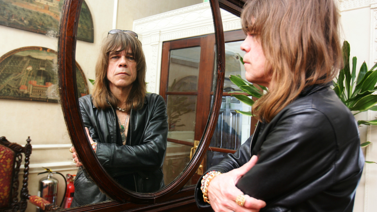 The Tragedy Of New York Dolls Singer David Johansen Explained