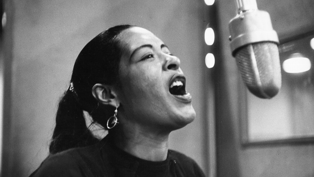 The Tragic Meaning Behind Billie Holiday s Strange Fruit 