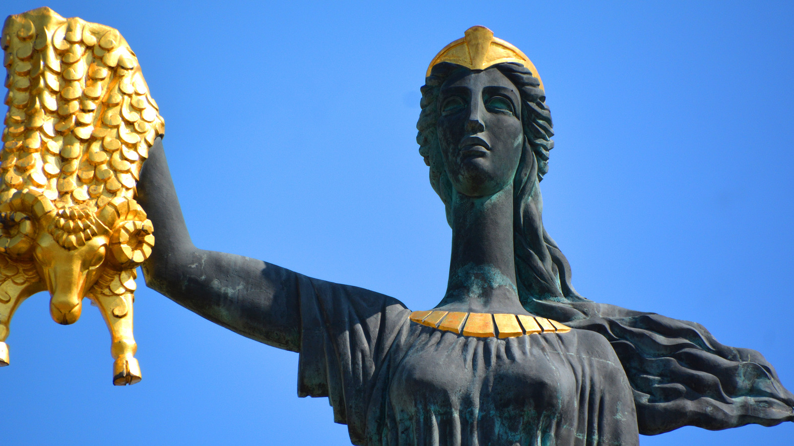 The Tragic Myth Of Jason And Medea Explained