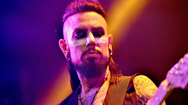 The Tragic Real-Life Story Of Jane's Addiction