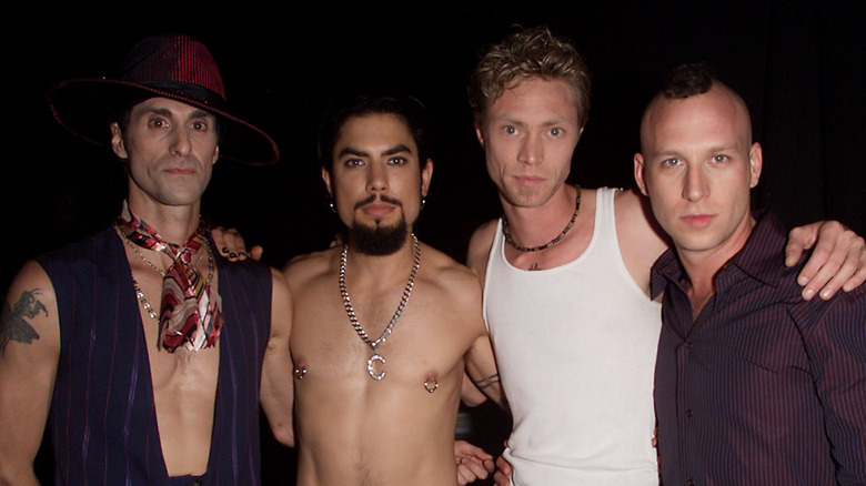 The Tragic Real-Life Story Of Jane's Addiction