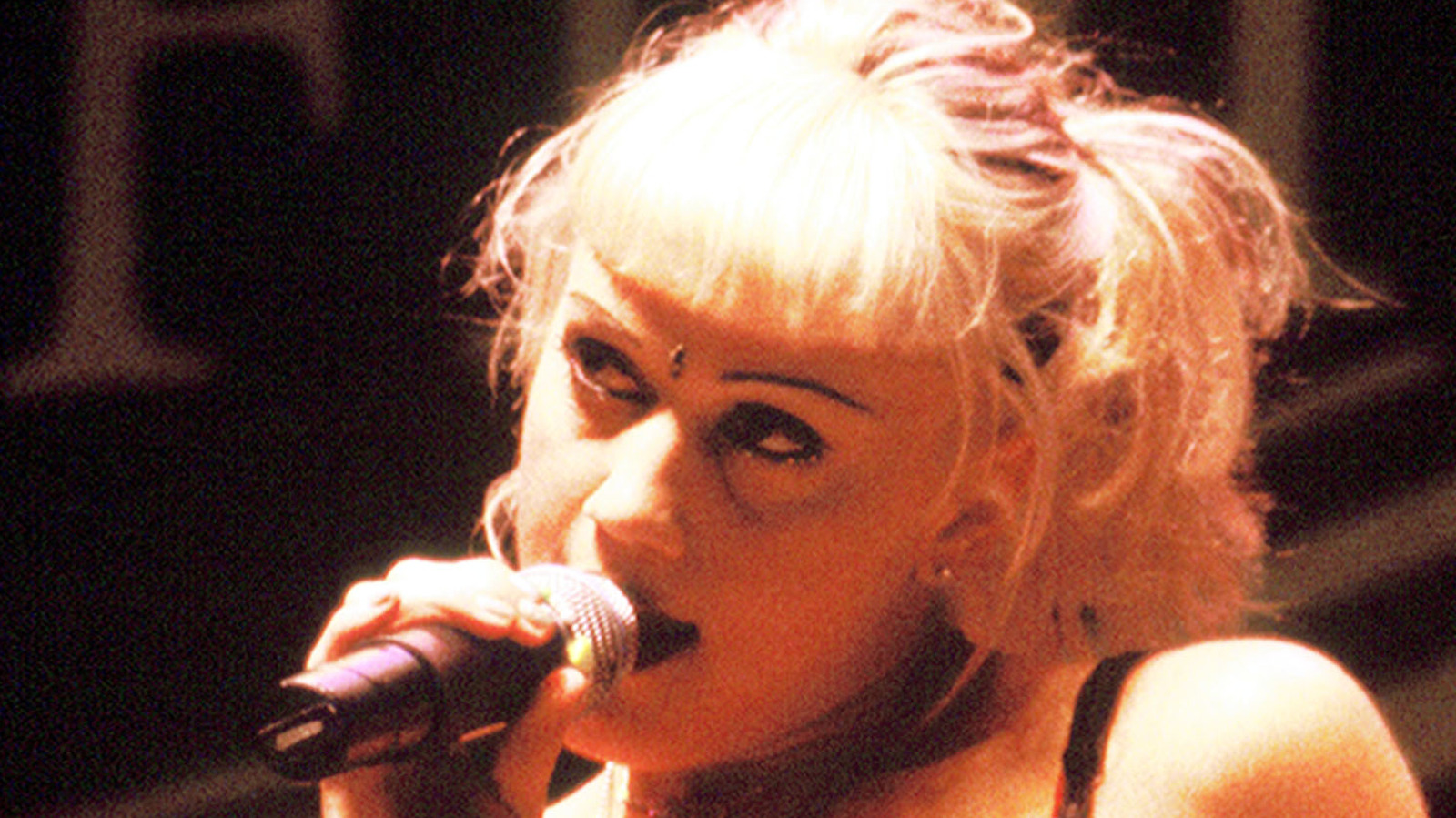 The Tragic Reason Gwen Stefani Became No Doubt's Lead Singer