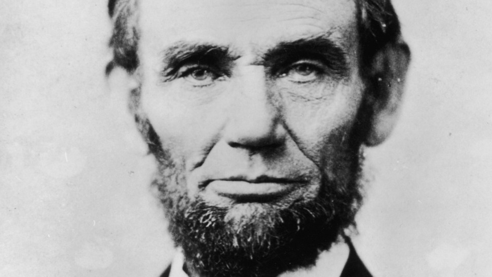 The Truth Behind Abraham Lincoln's Relationship With Frederick Douglass