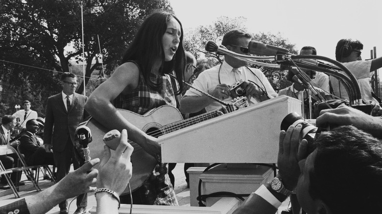 The Untold Truth Of Joan Baez
