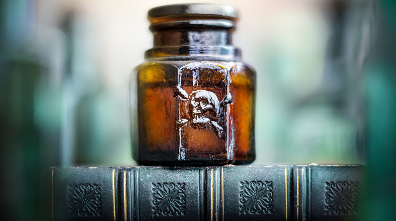 The Untold Truth Of The Murderous Dr. Cream