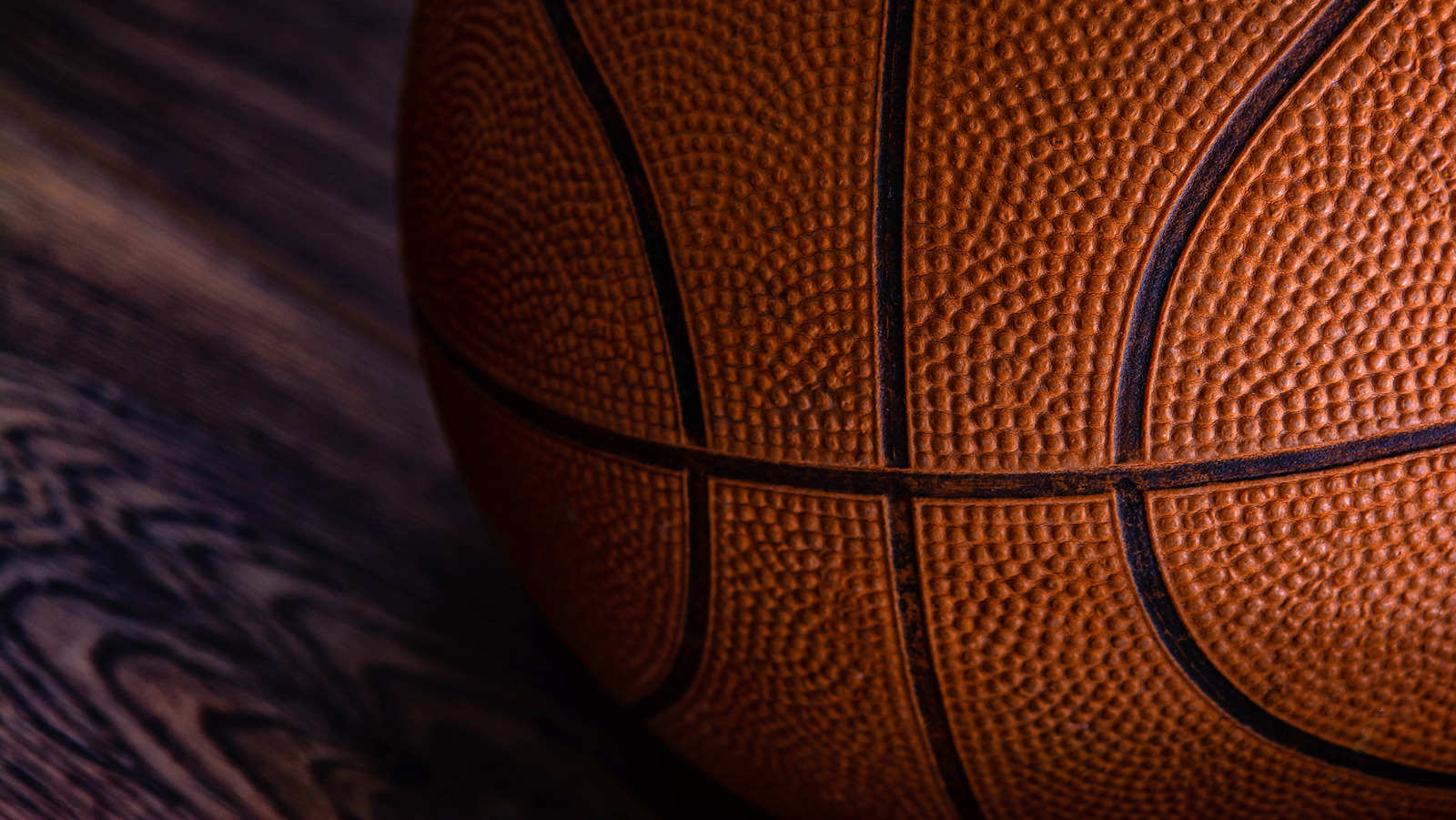 Two NBA Legends Discovered They Were Related At A Family Reunion