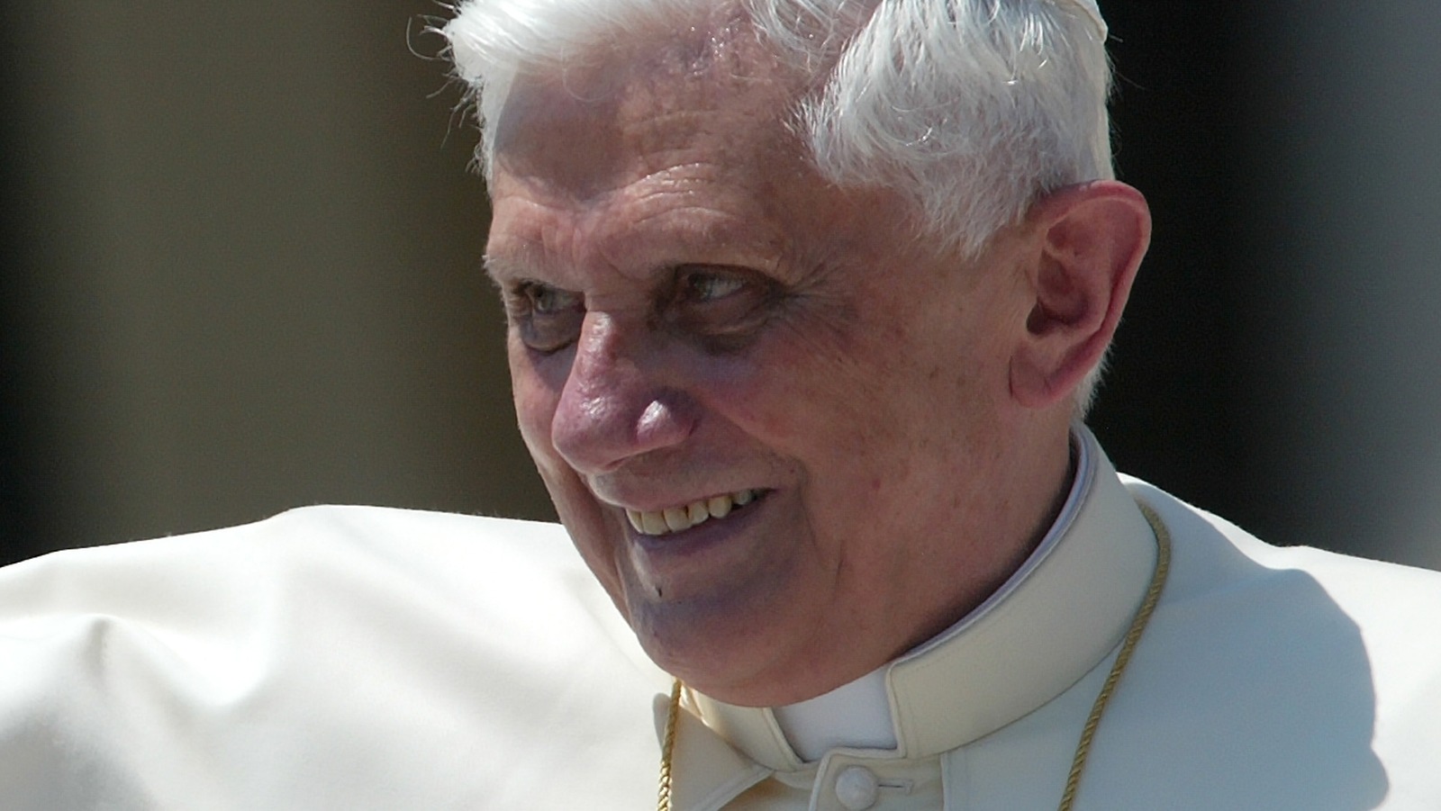 What Funerals For Popes Are Like