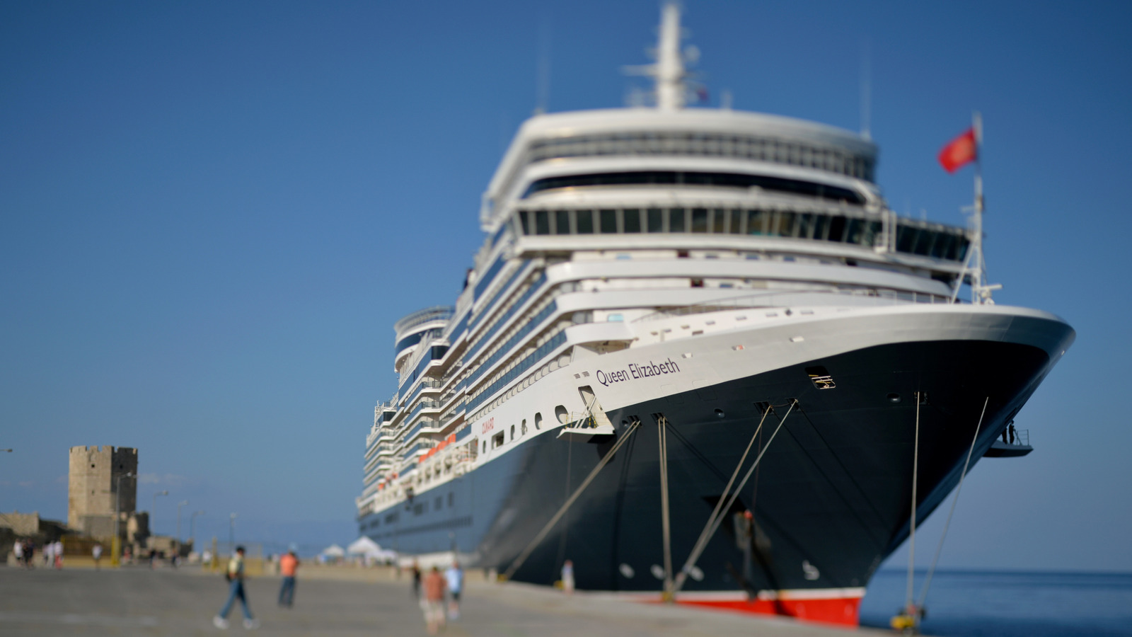 What It Means When A Ship Honks 3 Times