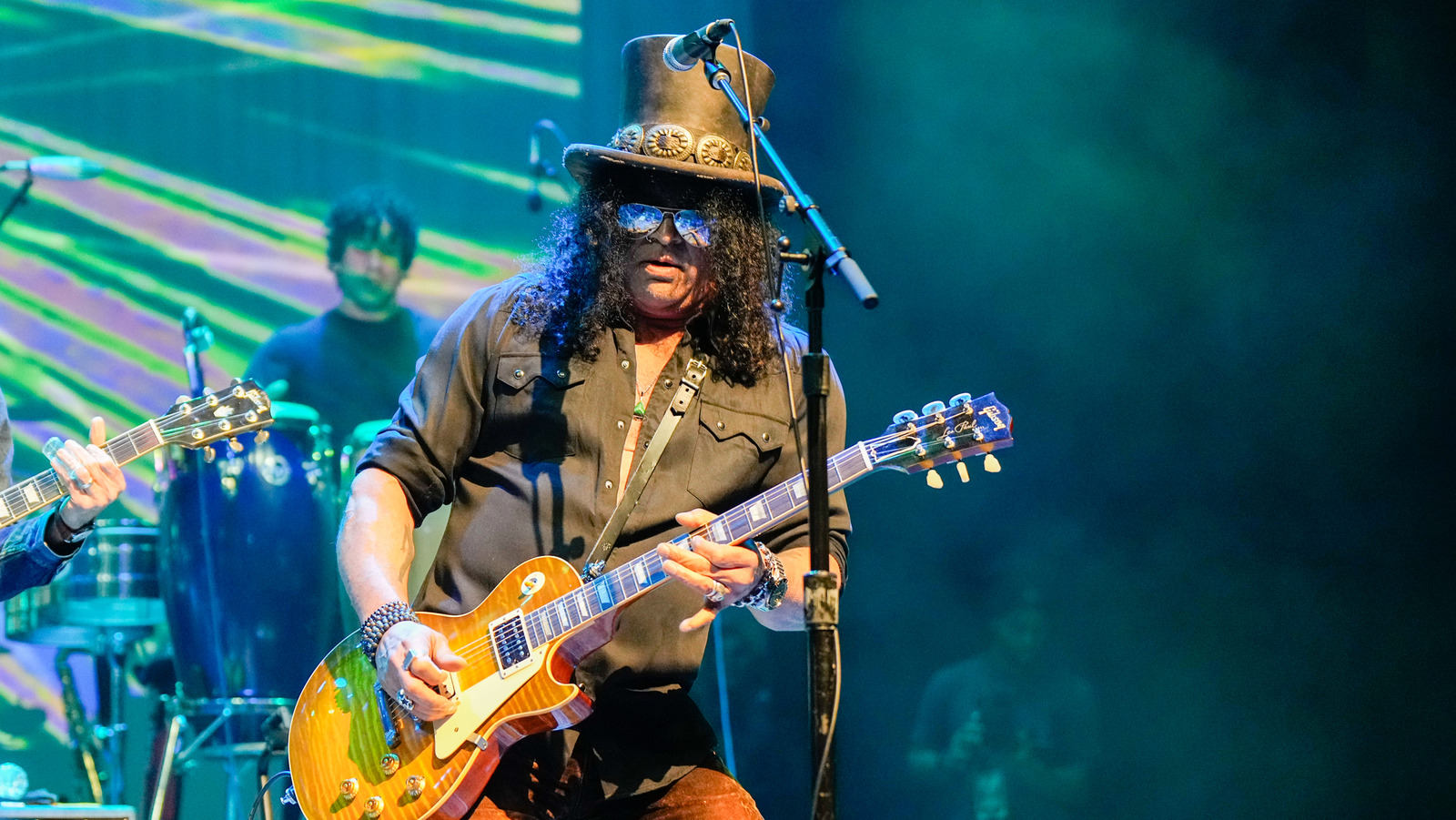 What Slash's Former Bandmates Have To Say About Him